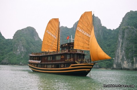 Calypso Cruiser in Halong - Vietnam Discovery